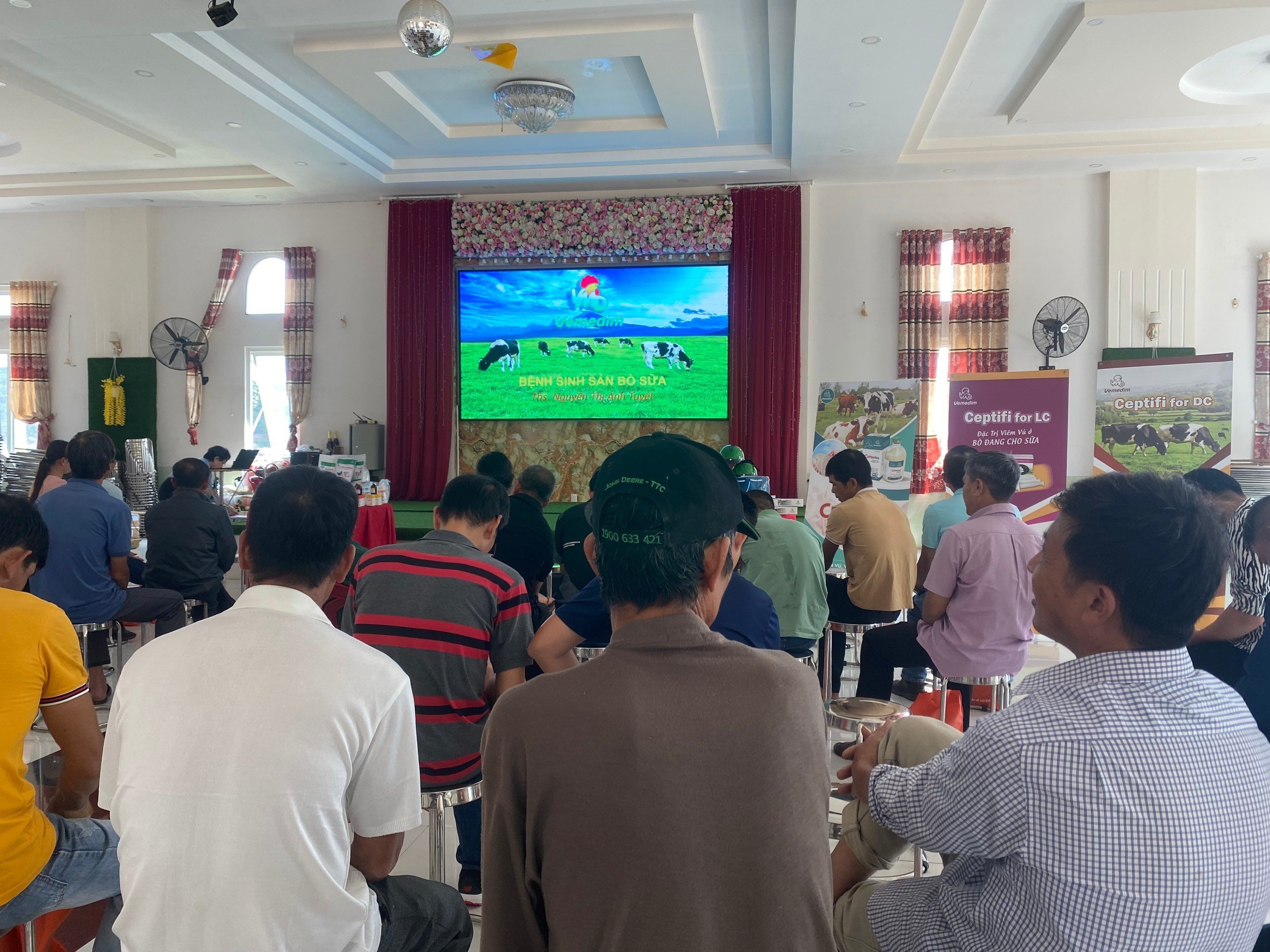 VEMEDIM KẾT HỢP CÙNG DR.BÒ TỔ CHỨC BUỔI HỘI THẢO TẠI TỈNH LÂM ĐỒNG